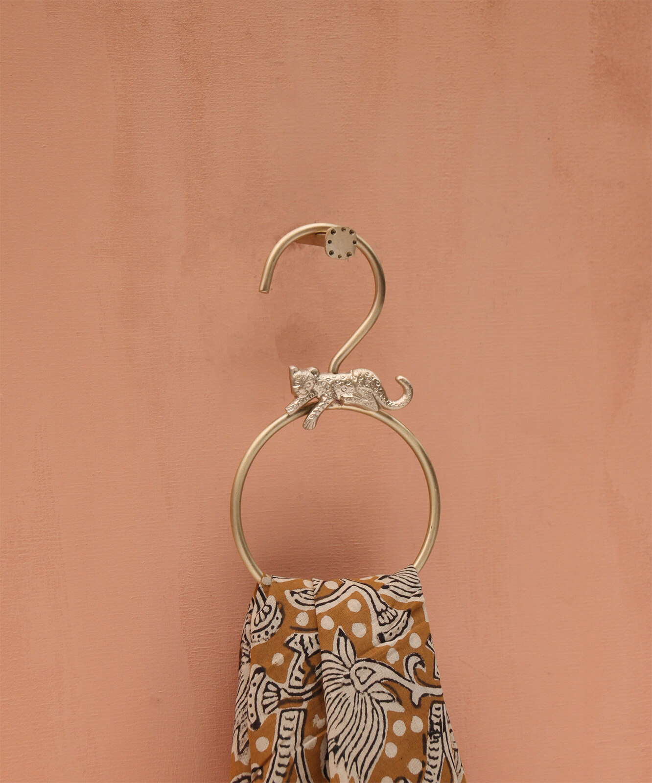 Jenna Leopard Round Hanger - Doing Goods