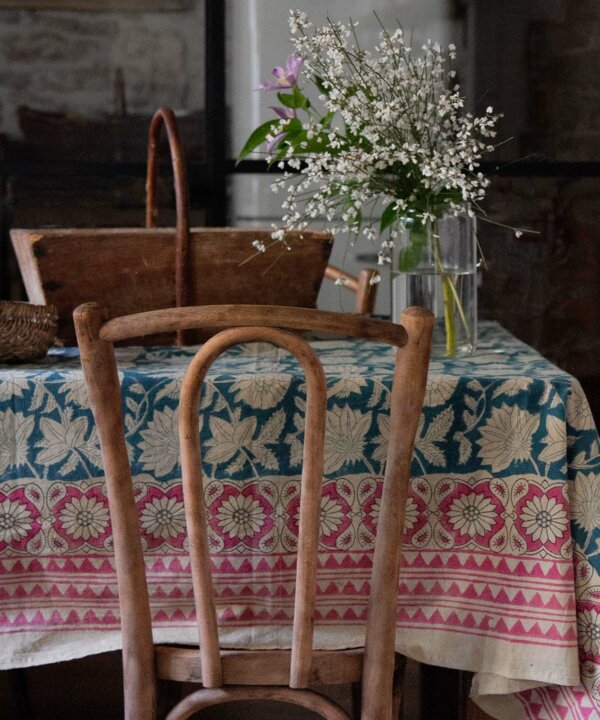 Lullaby Double Throw In Tote Bag Doing Goods