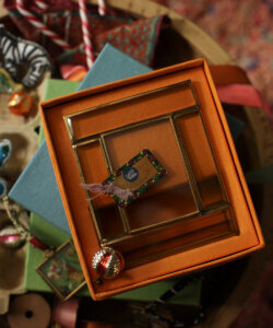 Bonnie Colored Frame Small Topaz (in giftbox) - Doing Goods