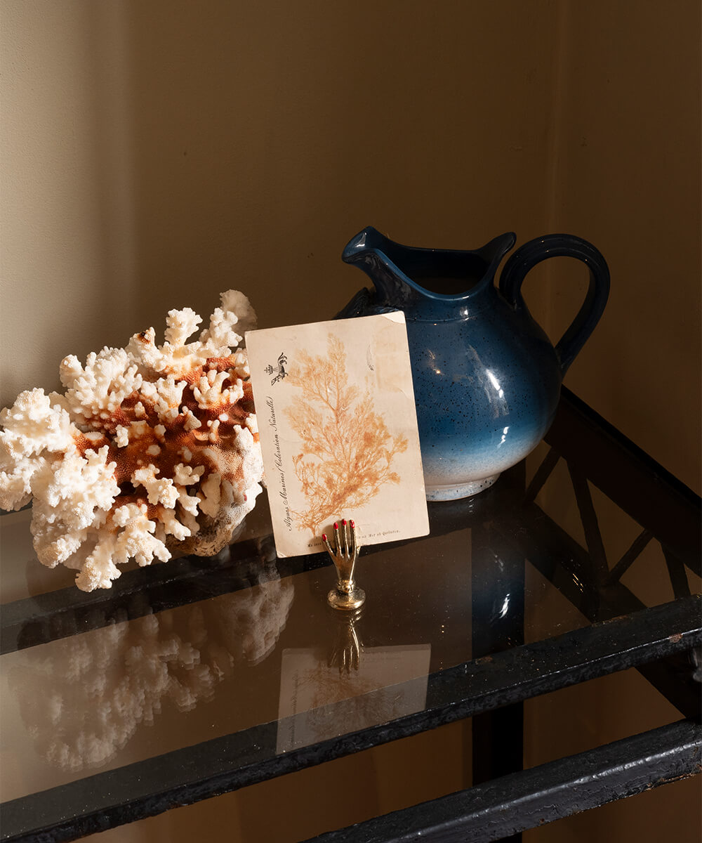 Jana Hand Card Holder - Doing Goods