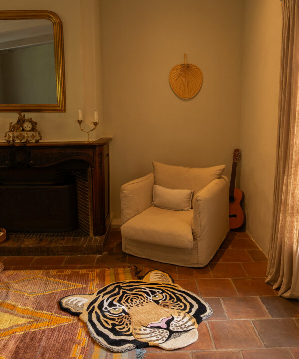 Drowsy Tiger Rug Large - Doing Goods