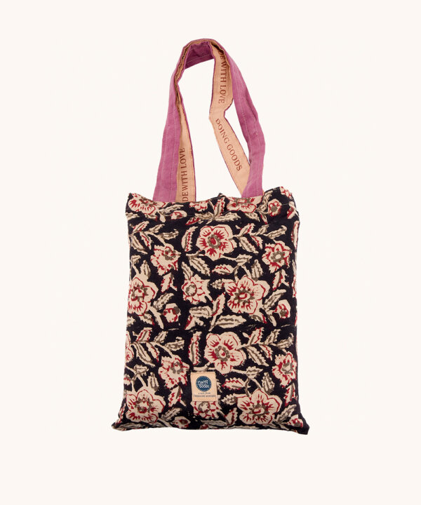 Maggie Horse Double Throw in Tote Bag - Doing Goods