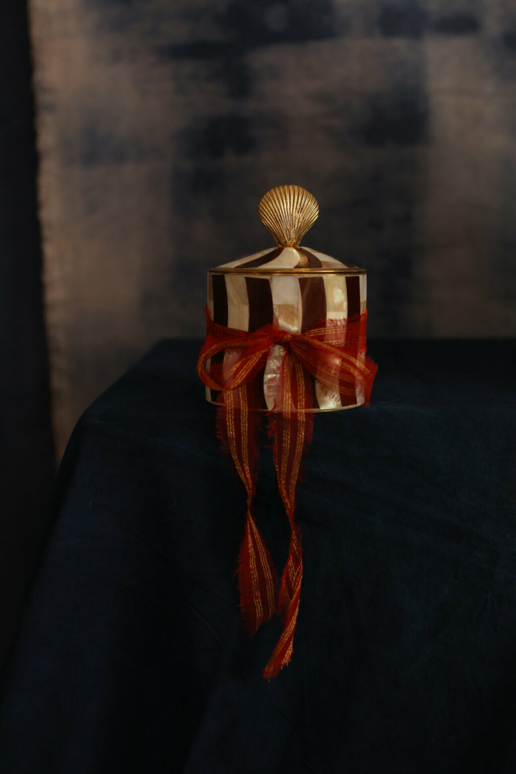 Abby Shell Circus Box Large Burgundy - Doing Goods